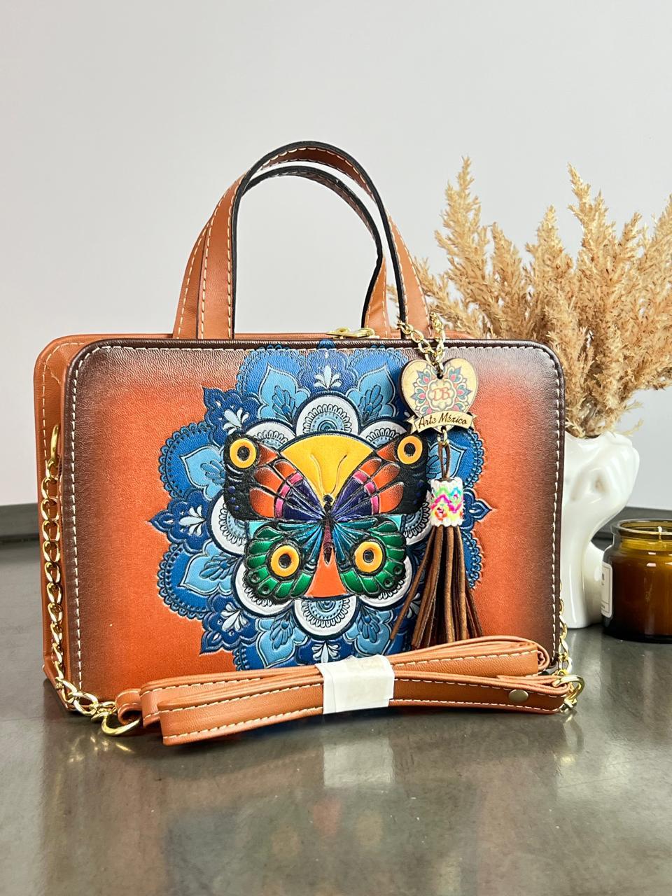 DB CROSSBODY MANDALA-MARIPOSA MARRON – Moda Brava Bolsas